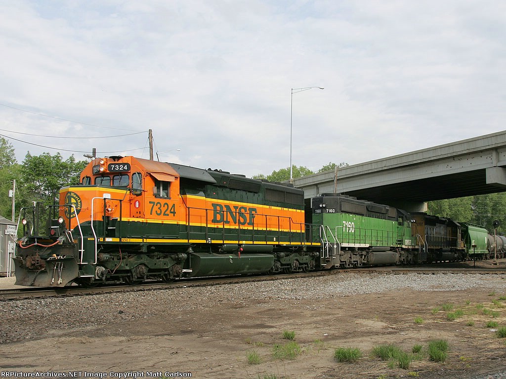 BNSF 7324